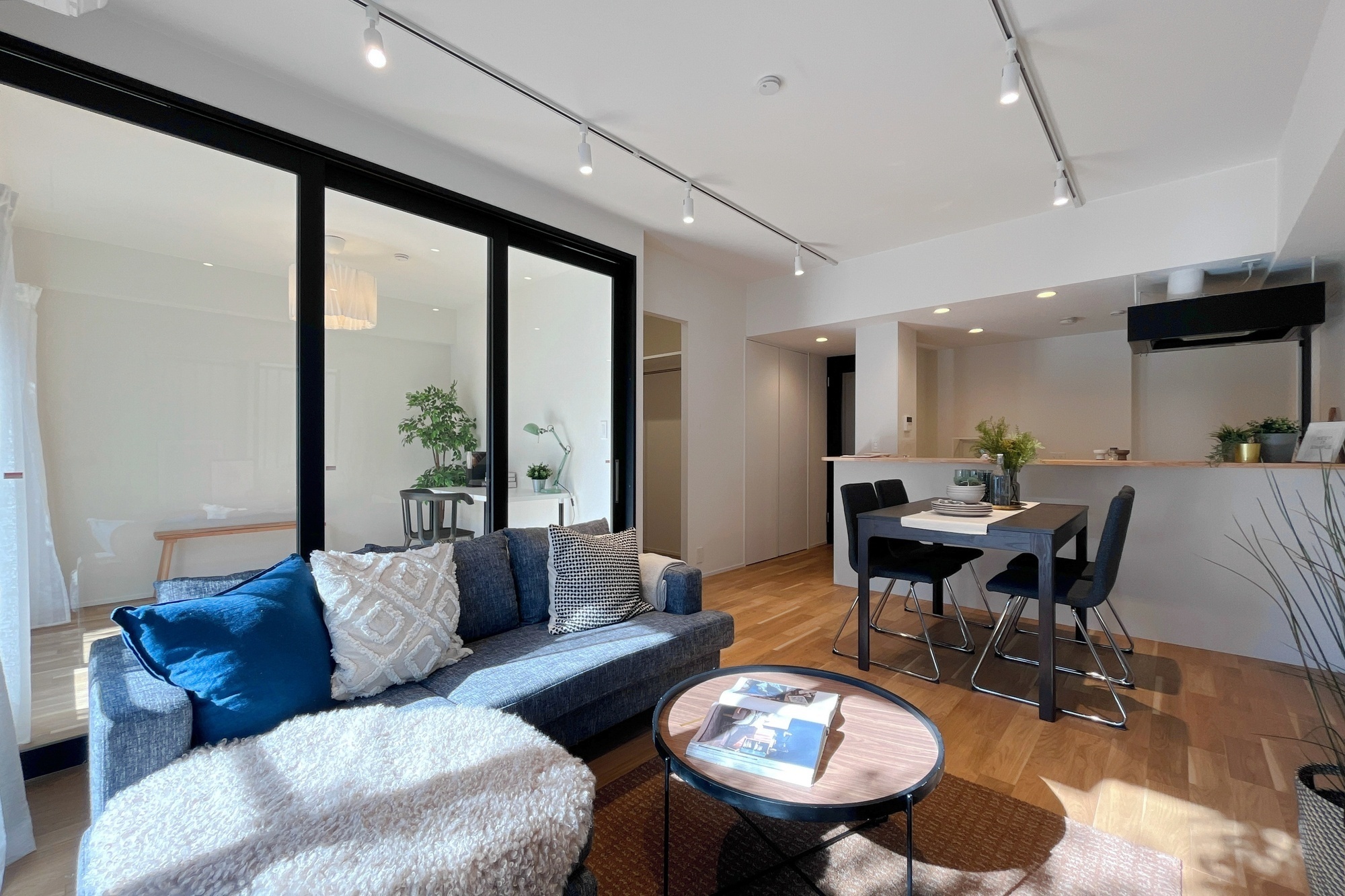 和泉多摩川駅 / 3LDK / 68.01㎡【cowcamo】