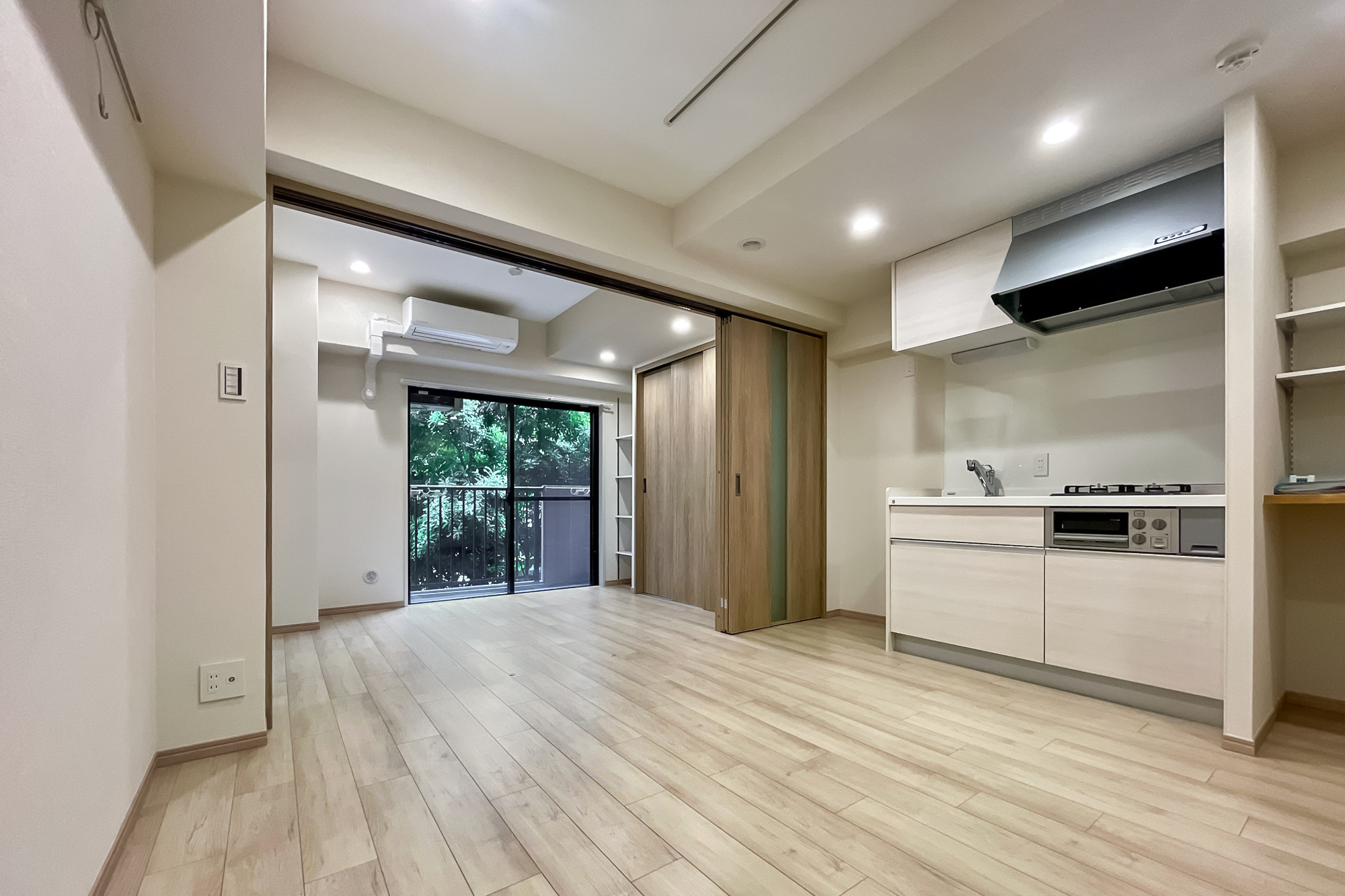 地下鉄成増駅 / 1LDK / 35.10㎡【cowcamo】